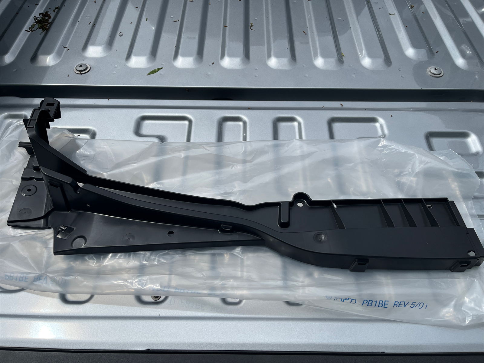 2021-2022 FORD F-150 FRONT RIGHT PASSENGER SIDE COWL EXTENSION COVER ...