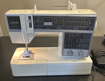 Singer 6268 Vintage Sewing Machine. "SOLD AS IS" Turns On | eBay