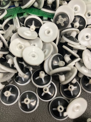 Alfa Romeo Emblem Clips | eBay