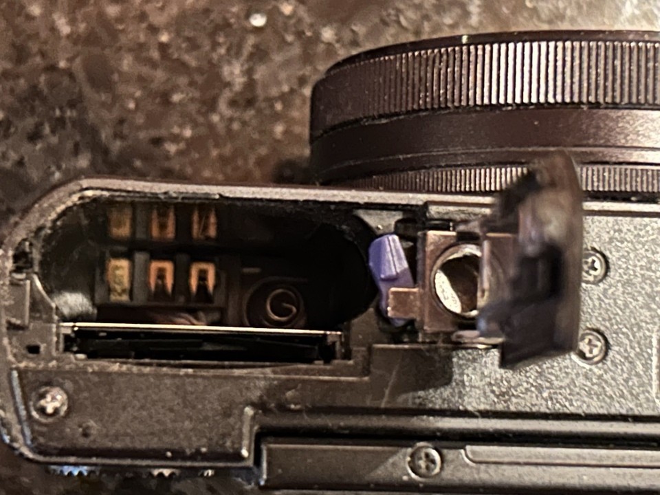 Sony RX100 iii Digital Camera FOR PARTS OR REPAIR | eBay