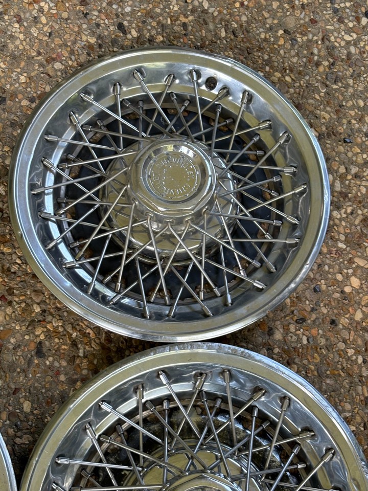 1970-80 Chevrolet 14" OEM Spoke Wire Spoke Hubcaps, Malibu, Monte Carlo ...