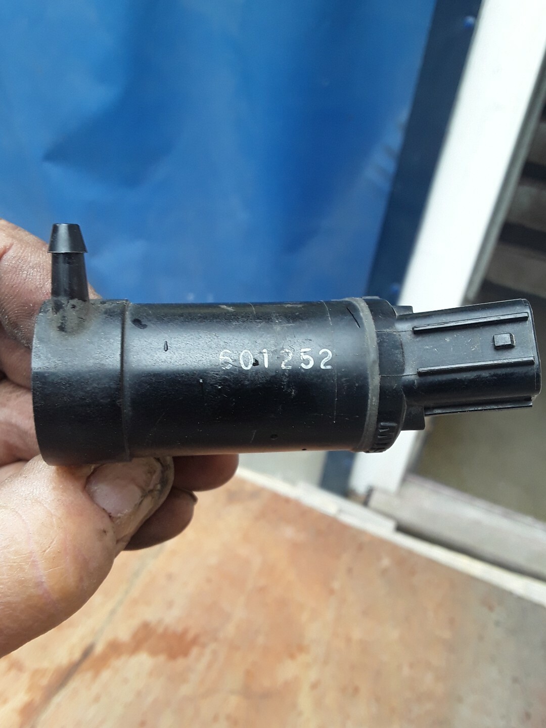 FOR SUBARU IMPREZA WRX HAWKEYE FORESTER SG5 SG9 WASHER PUMP FRONT REAR ...