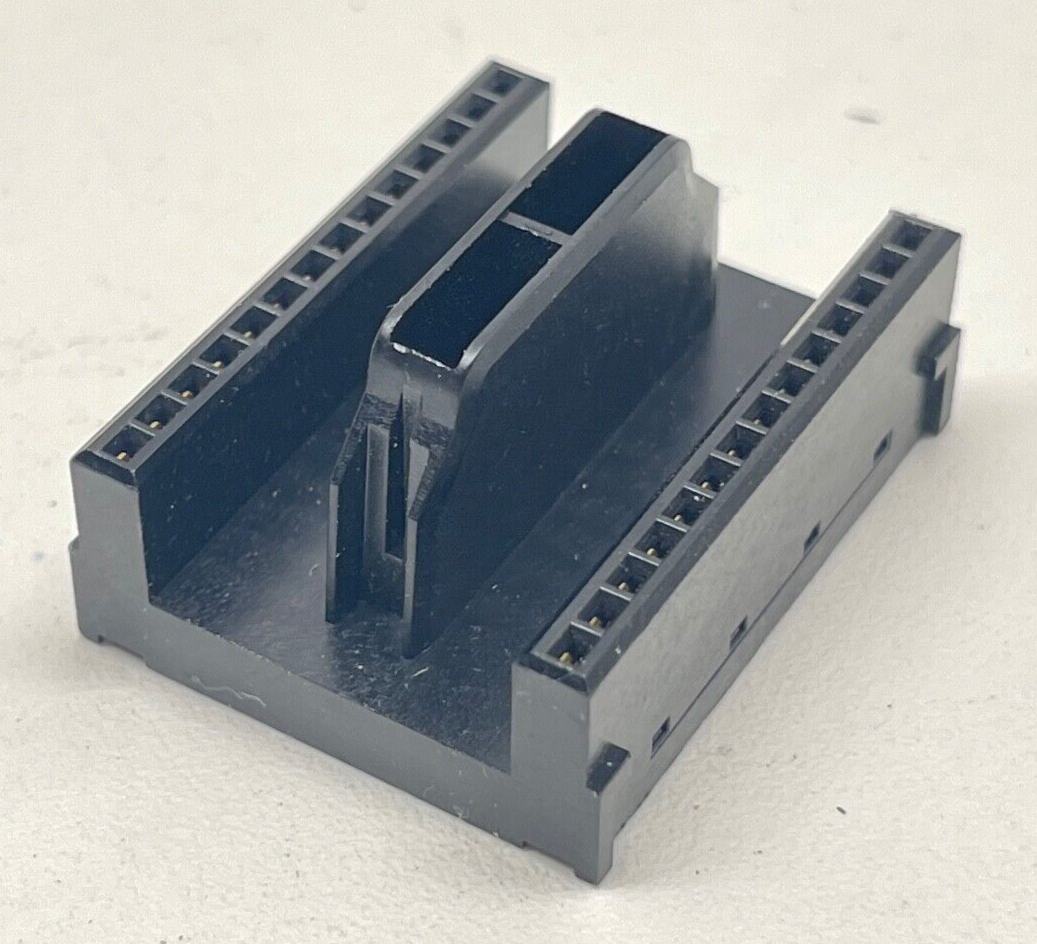 Siemens 6ES7 390-0AA00-0AA0 Simatic S7 Bus Connector 720 2001-01 PC ...