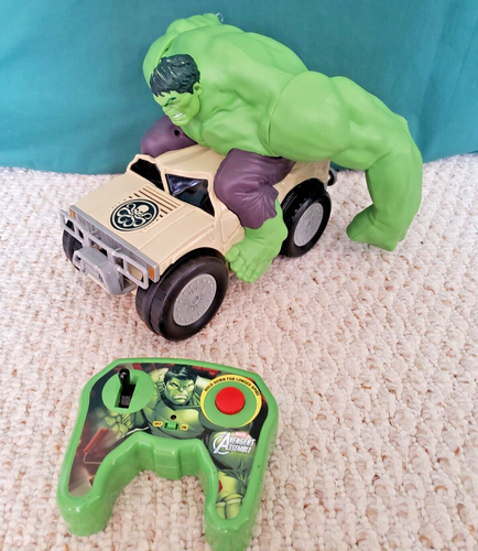 Marvel Avengers Jakks XPV Incredible Hulk Remote Control Smash Toy RC ...