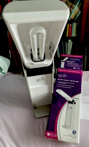 Ott-Lite Task Light True Color 13W Folding Adjustable Natural Low Glare ...