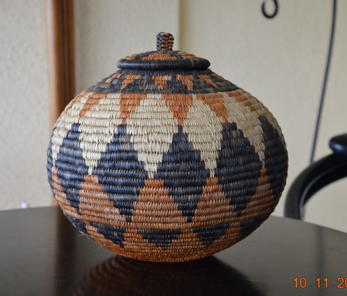 African Zulu Tribal Hand-Woven Basket w Lid Traditional Ukhamba - 8.5 ...