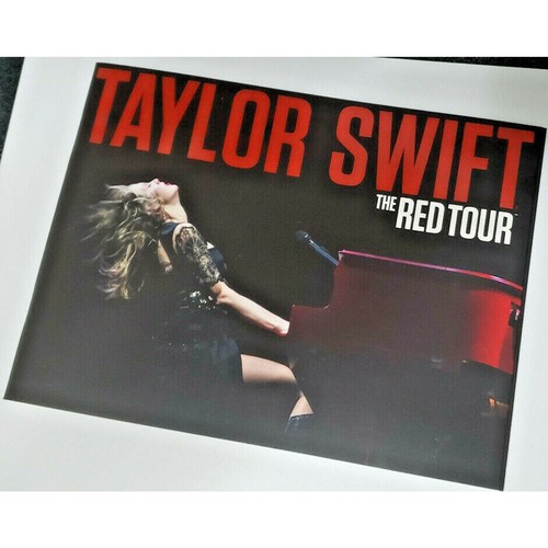 Official Taylor Swift The RED TOUR Full Color Program/Book 2013 ...