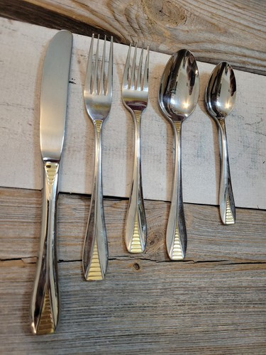 Retroneu Avalon 18/8 Stainless Flatware Gold Accent Korea - CHOOSE ...