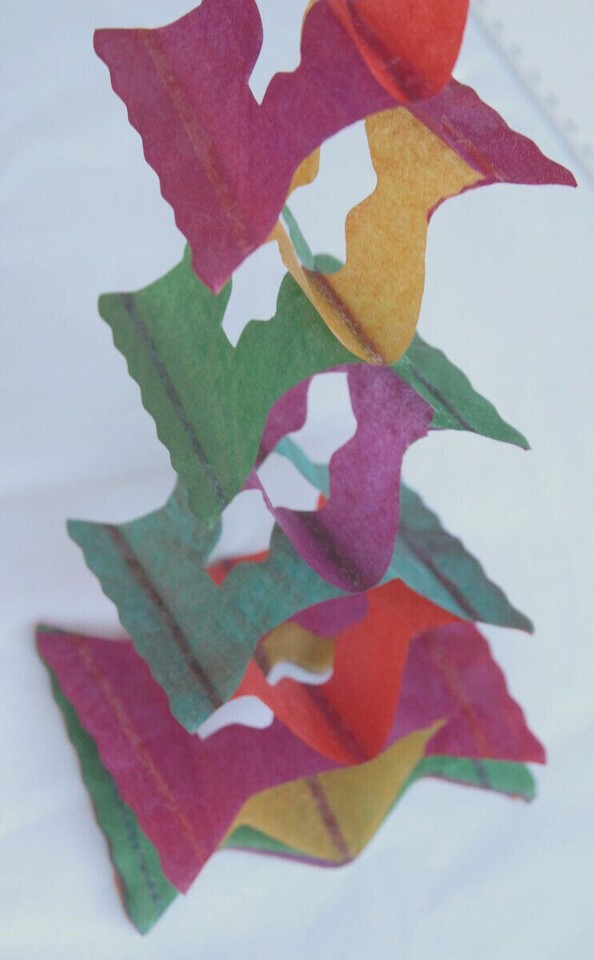 3 Winfield Paper Decorations Honeycomb Paper Chains / Garlands Tree Cut ...