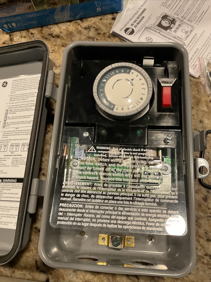 GE Heavy-Duty 24-hour Mechanical Box Timer Switch Metal Tamper ...