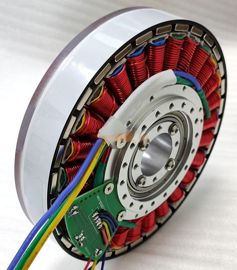 Small Hollow Shaft and Permanent Magnet Brushless DC Motor Generator ...