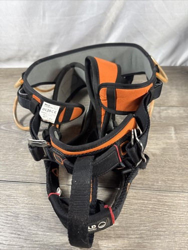 Wild Country Synchro Elite Climbing Harness Size Reg Waist ...