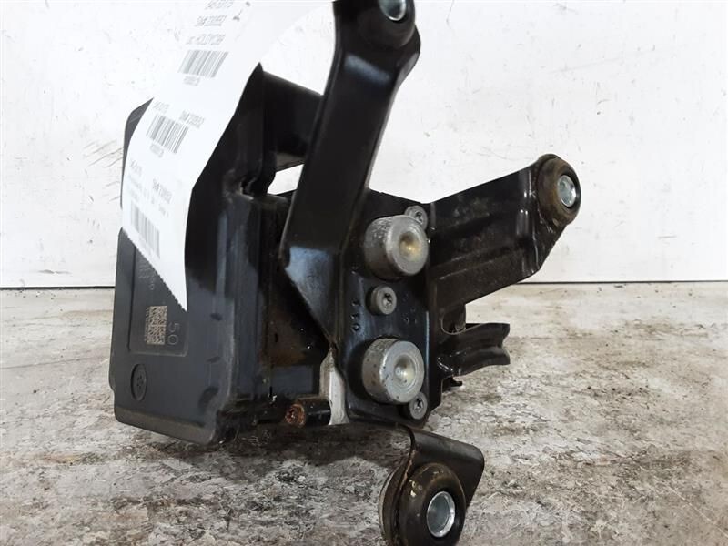 2014-2015 Toyota Tundra ABS Anti Lock Brake Actuator And Pump Assembly ...