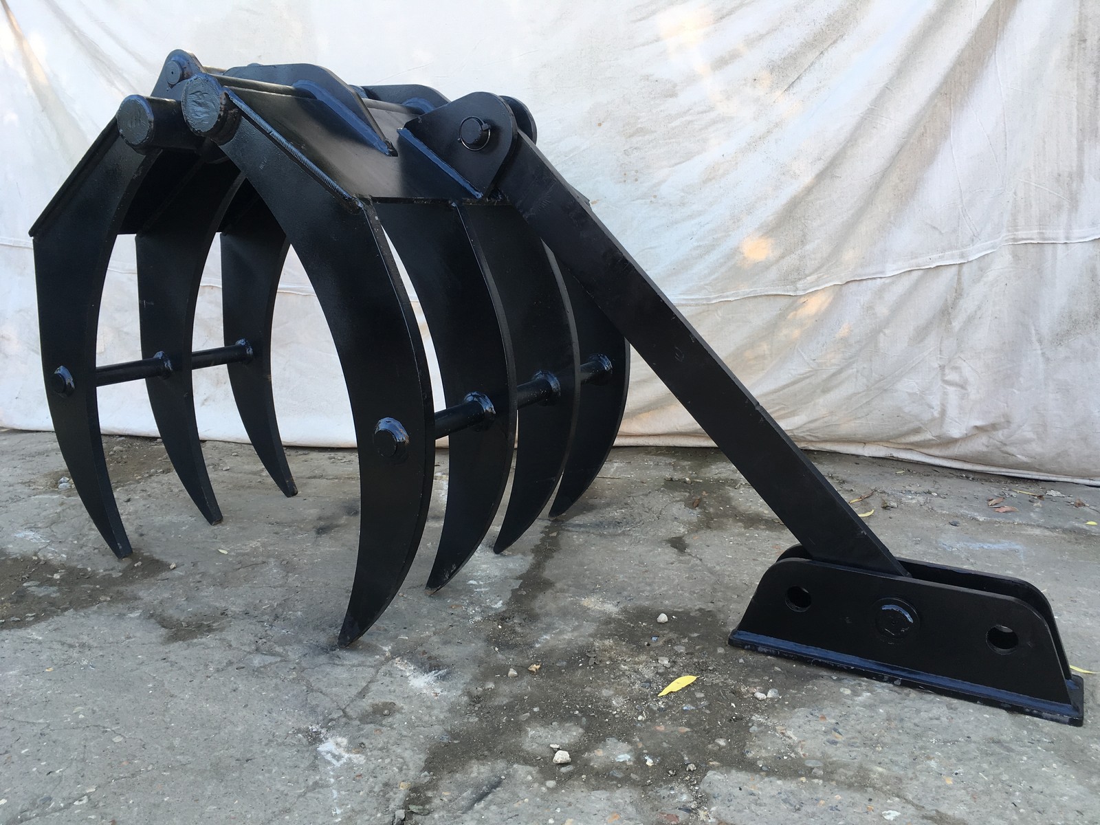 Mechanical Grab Grapple 4/3 Tine for Excavator / Digger JCB 3CX, 4CX ...