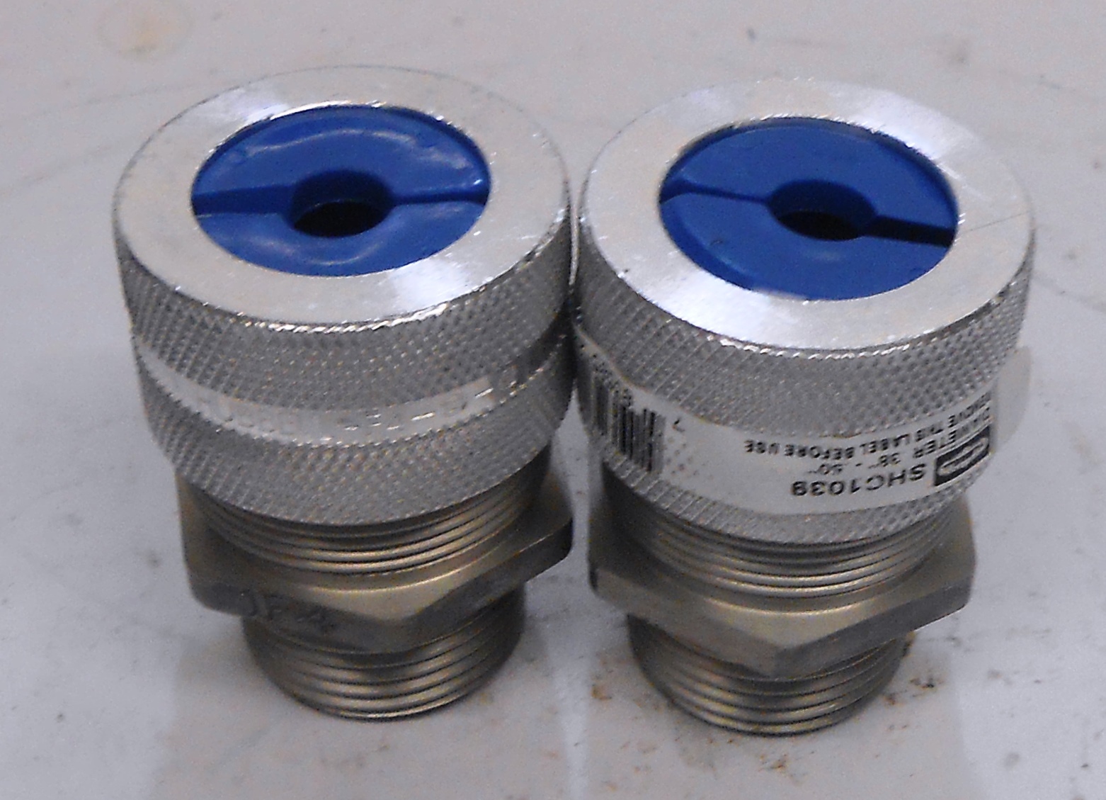 HUBBELL, OUTLET BUSHING, SHC1039, DIAMETER .38-.50, LOT OF 2 | eBay