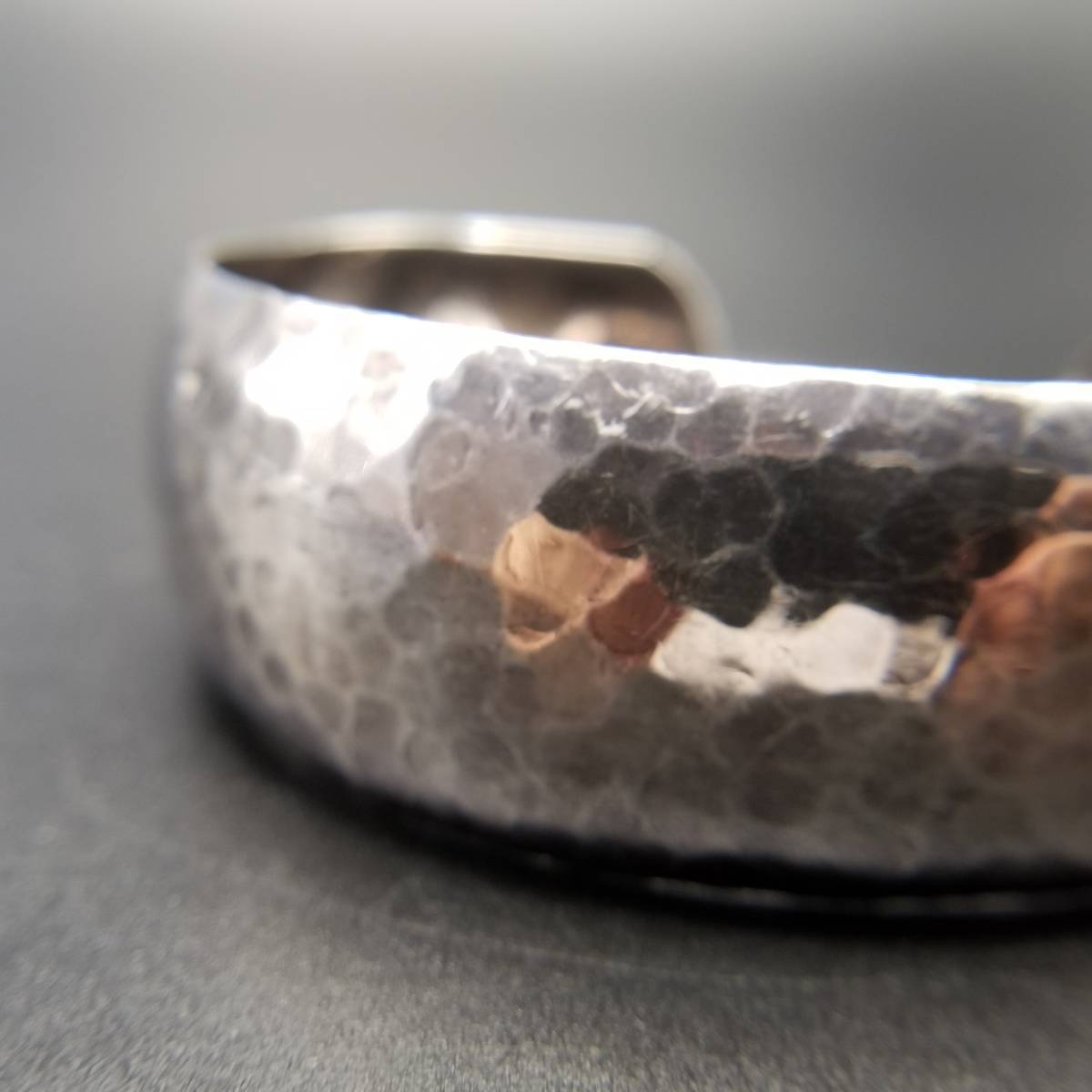 ATI Mexico Vintage Hammered Hammered Design Open Wide… - Gem