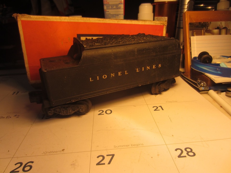 LIONEL trains; A very nice, track ready 4 axle coal tender # 6466W | eBay