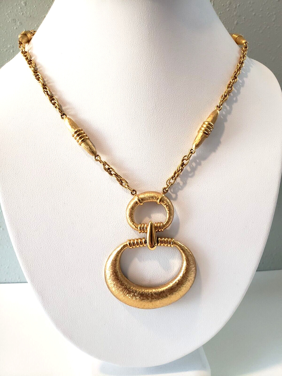 Vintage 1960s Trifari Door knocker Style Necklace, Br… - Gem