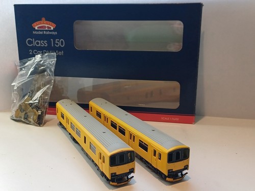 Bachmann Class 150 no. 950001 Network Rail PROJECT | eBay UK