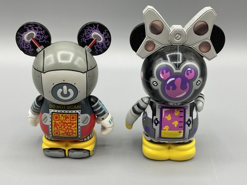 Disney Vinylmation ROBOT SERIES 3- MICKEY MOUSE BOT & MINNIE MOUSE BOT ...