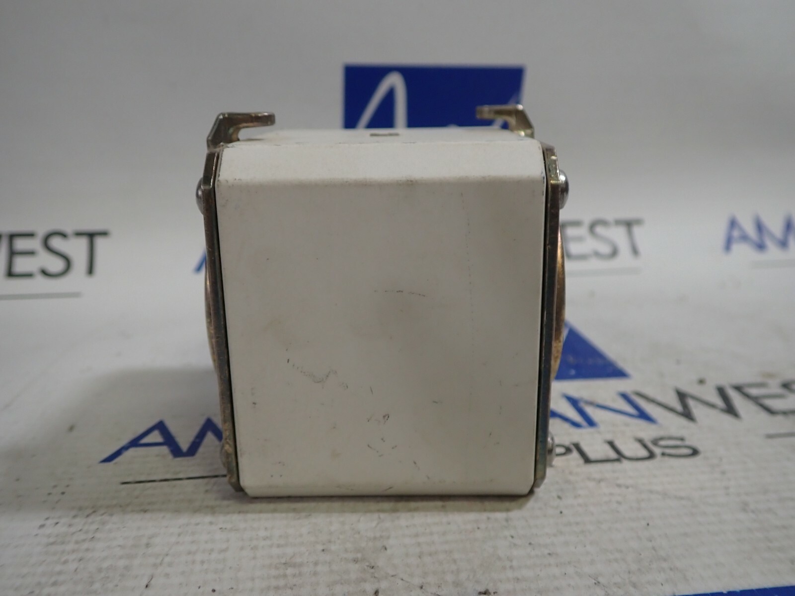 Ferraz Shawmut Z301552 600A 700V Protistor Fuse A070URD73TTI0600 | eBay