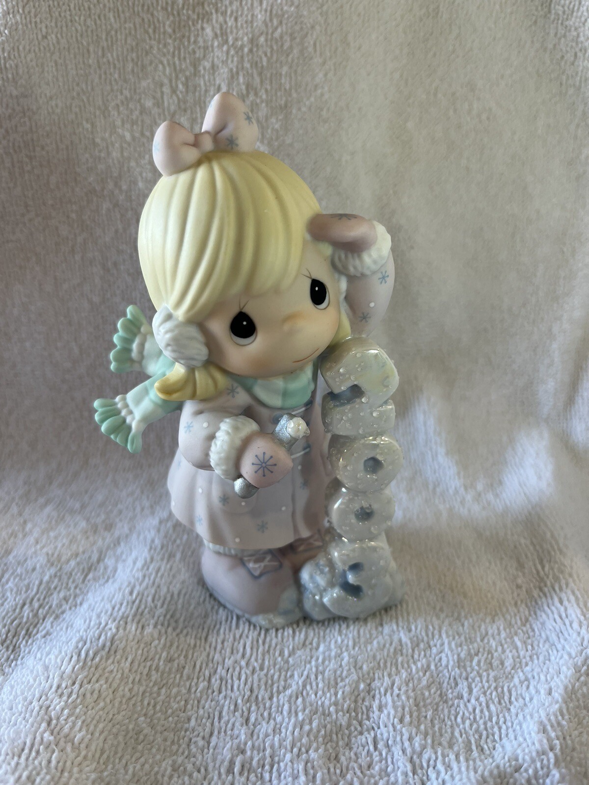 Precious Moments Figurine Icy Good Times Ahead 112839 Holiday Figurine ...