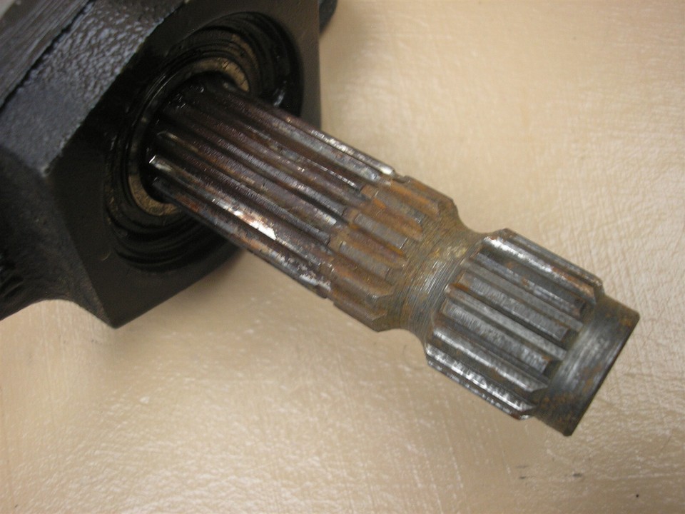 John Deere 430 420 400 Garden Tractor Front PTO Pivot Shaft AM35538 ...