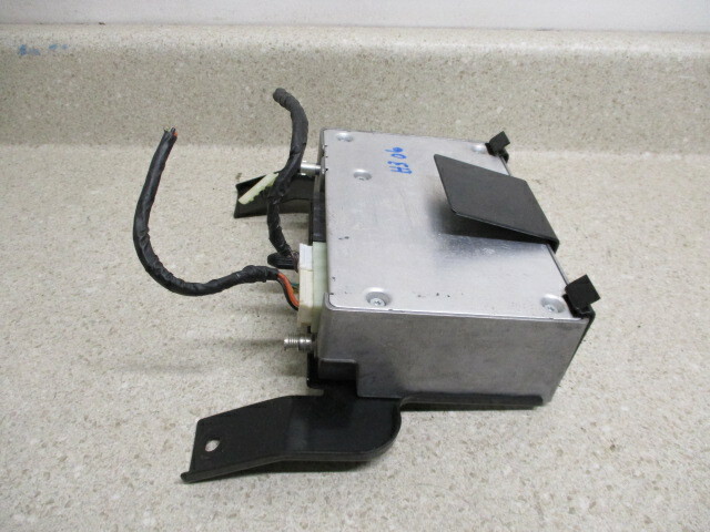 2006 Hummer H3 Onstar Communication Control Module W/ Bracket OEM ...