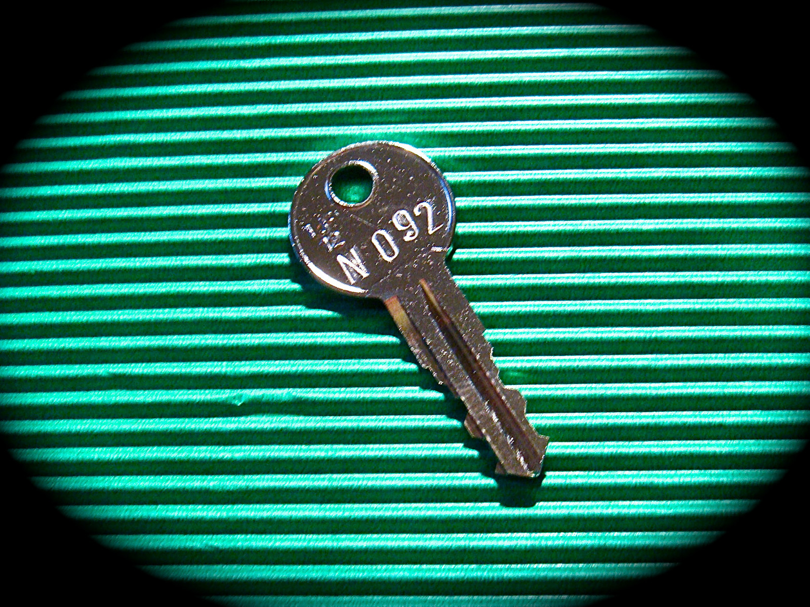 Hapro Ski & Roof Rack Keys, Roof Box-Cut To Code Number-Thule,Rola ...