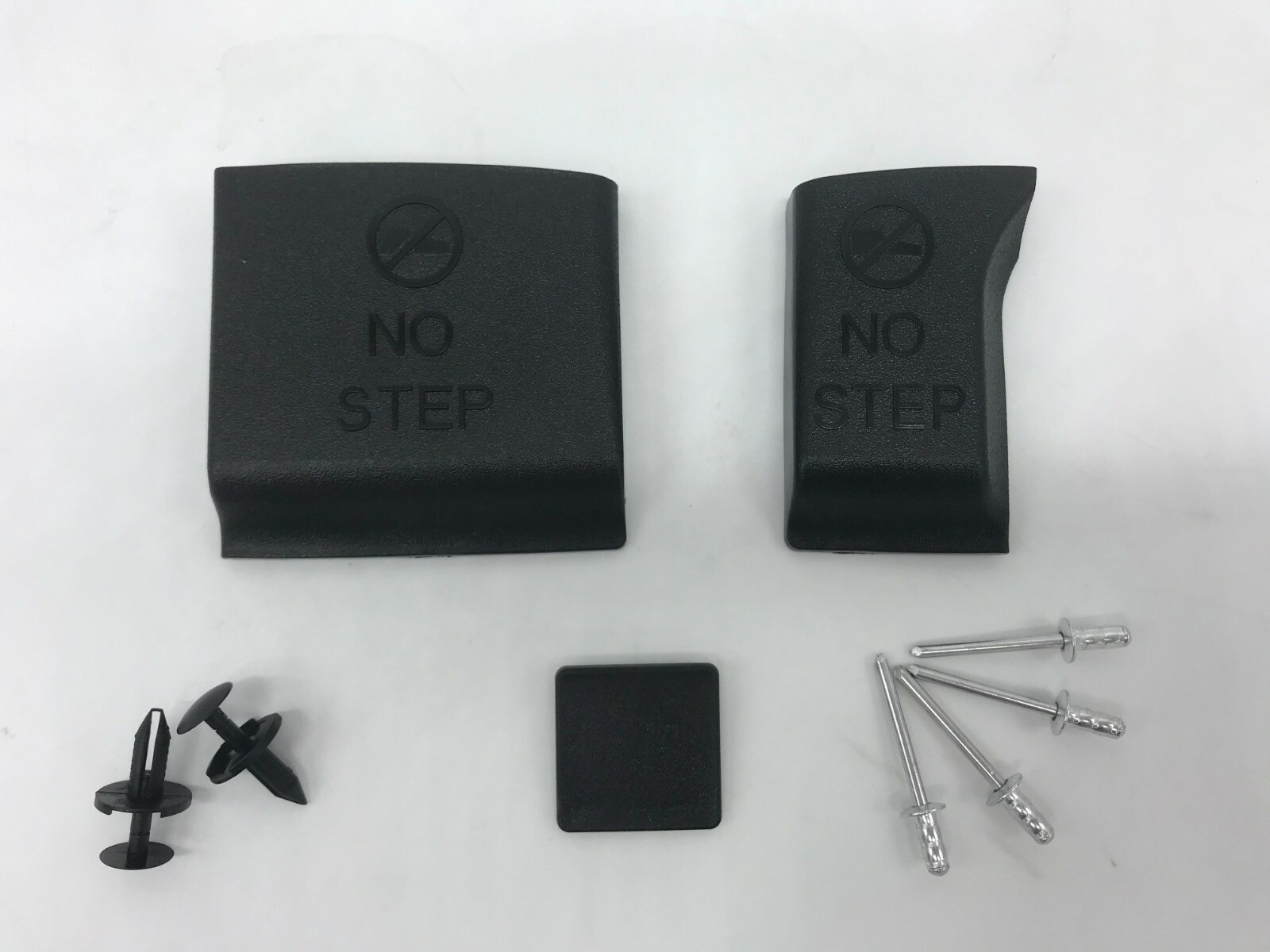 Tailgate Molding FO1904134 for 2018-2020 Ford F450 Super Duty Flex Step ...