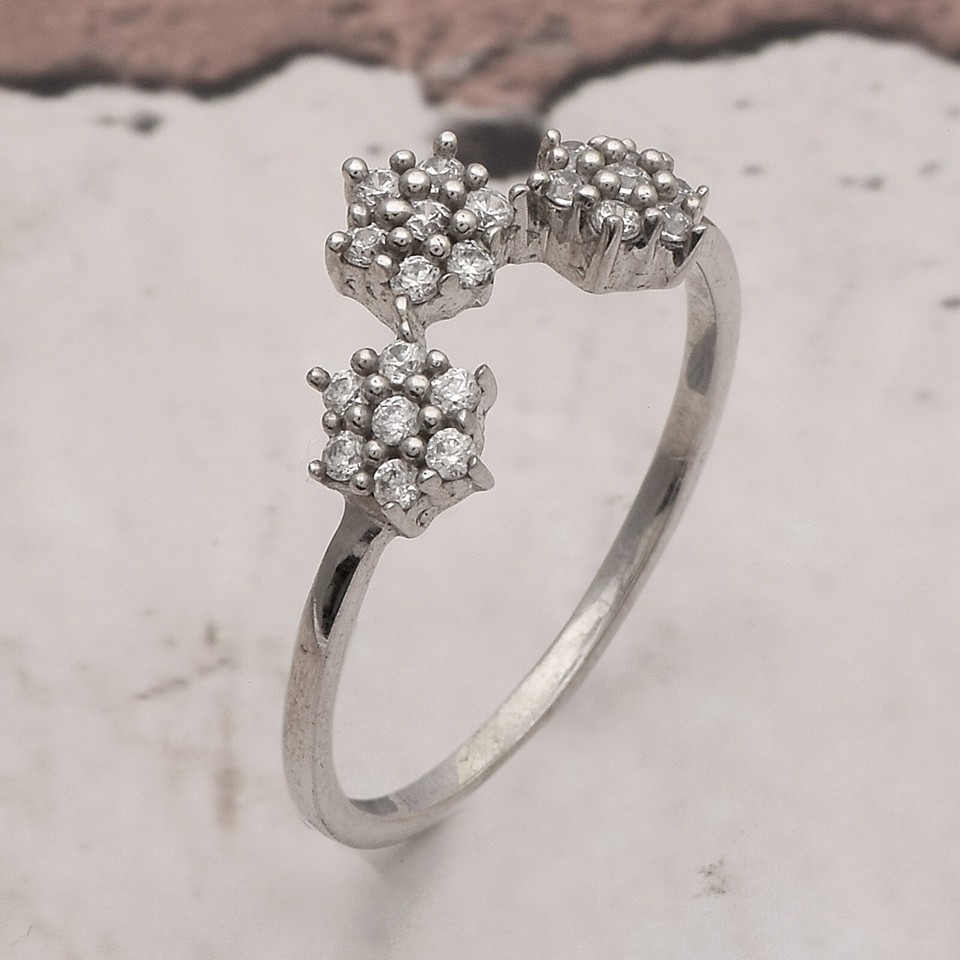 Round White Zircon Three Star Cluster Design Shank Ring 925 Sterling ...