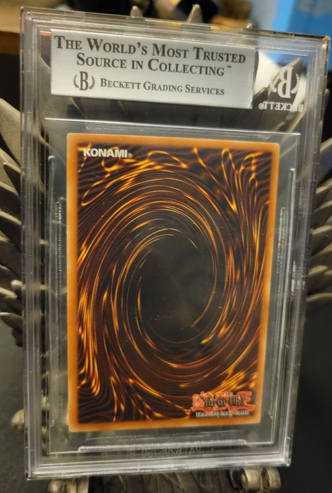 Yu-Gi-Oh! 2002 Dark Magician BGS 9 Starter Deck Unlimited SDY-006 -MINT ...