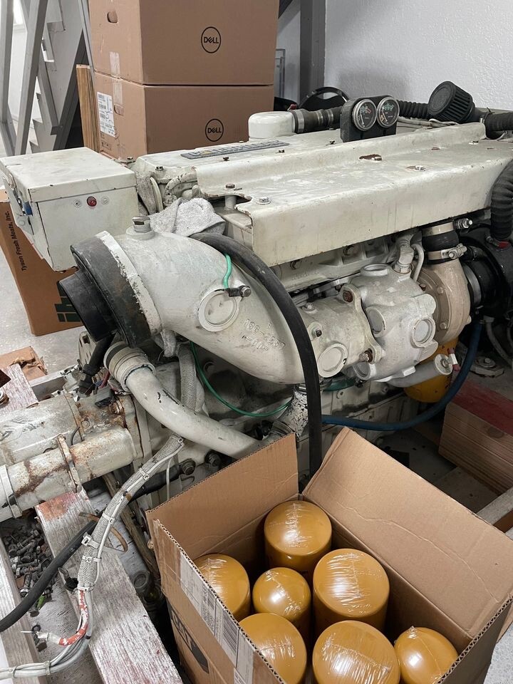 Caterpillar (CAT) 3116 , Marine Diesel Engine Pair 700 Hours | eBay