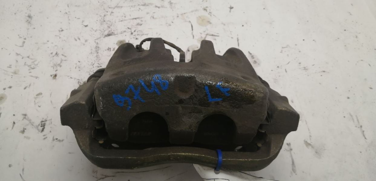 Driver Left Front Caliper SEG500050 Fits 05 06 07 08 09 Land Rover LR3 ...