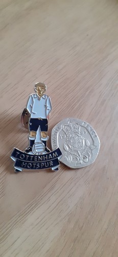Tottenham Hotspur Retro Player Badge | eBay UK