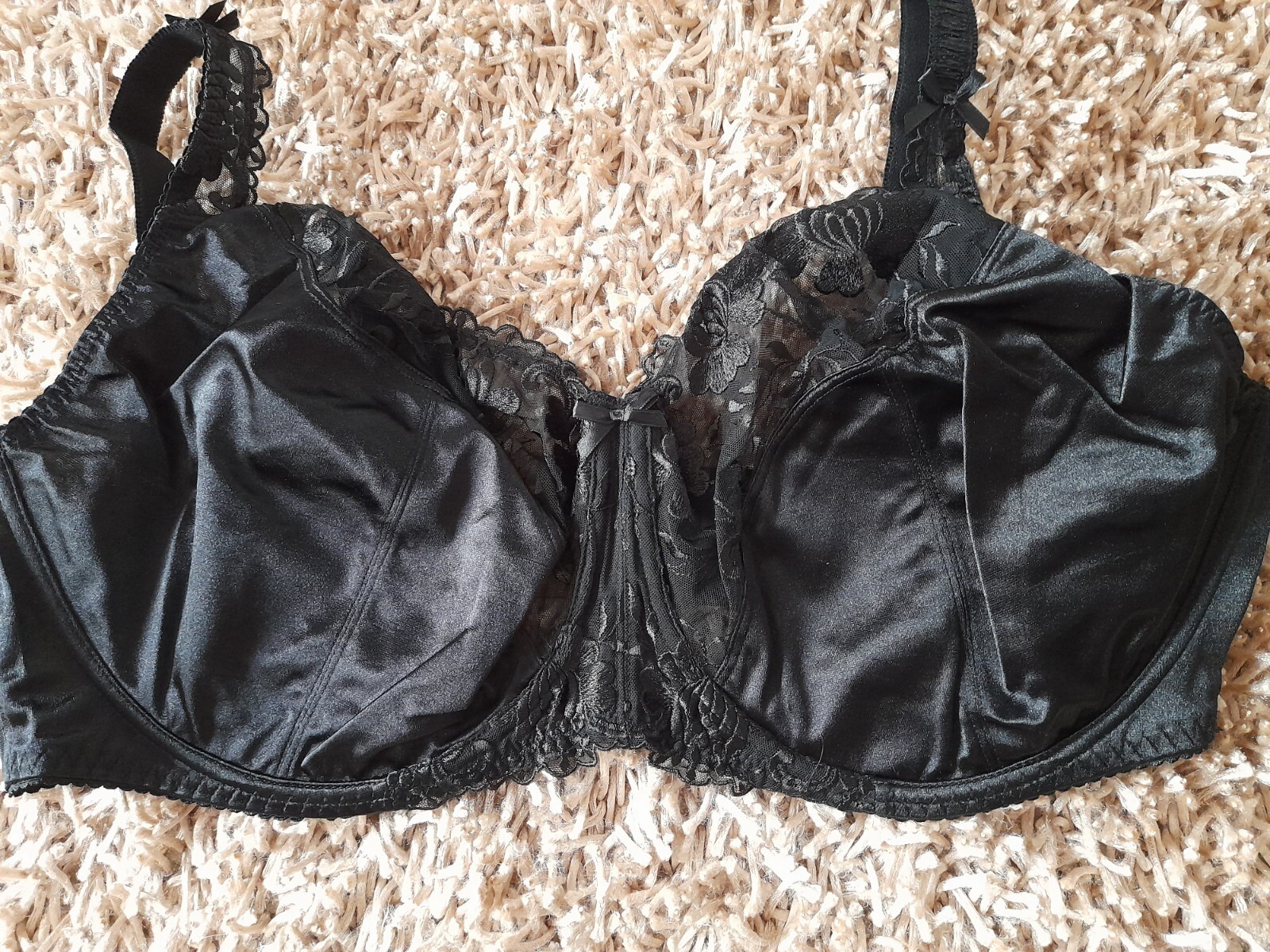 HILLBLAKE - WOMENS BLACK SATIN/LACE UNDERWIRED BRA - SIZE 44J | eBay