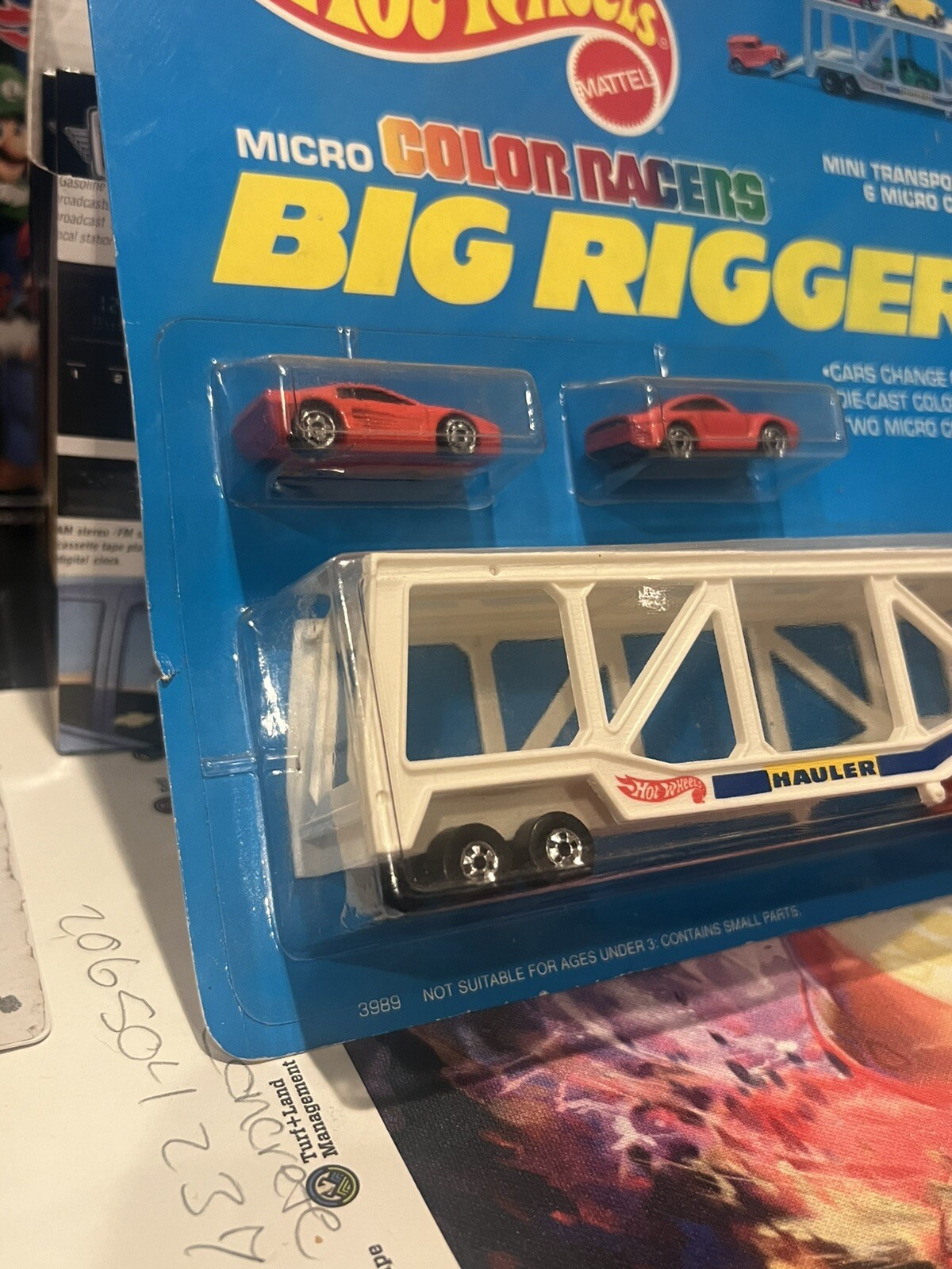 Hot Wheels Micro Color Racers Big Rigger with Ferrari / Porsche ...