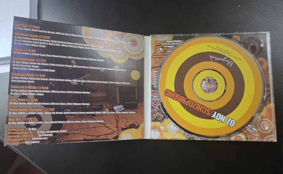 Oz Noy Schizophrenic (CD) jazz funk fusion guitar 2009 - Great shape | eBay
