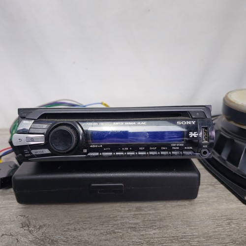 Sony CDX-GT35U USB CD Car Stereo ALPINE SPS-69C2 x2 JBL GTO938 x2 ...