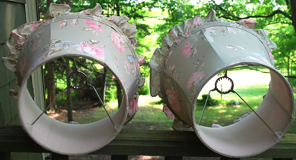 Set 2 Vtg PINK/TAUPE FLORAL Fabric Lamp Shades RUFFLED BOTTOM 9.5"H Pristine! | eBay