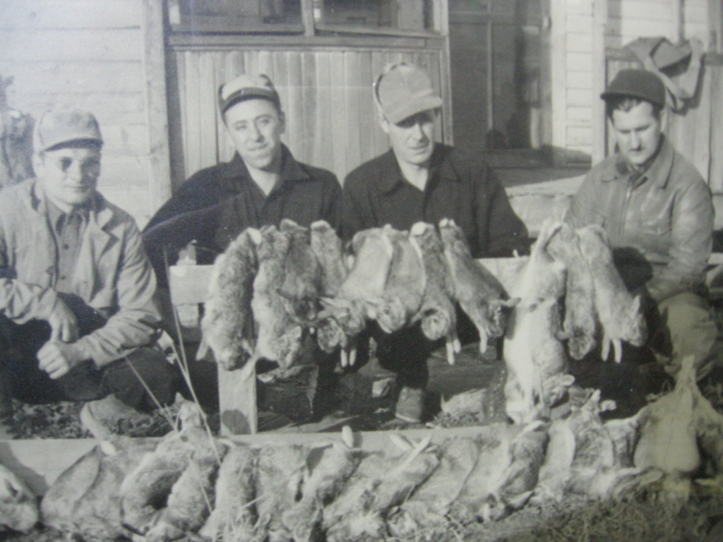 1940's Vintage MEN HUNTING RABBITS Large Photo Hunter Gun 11" x 14" | eBay