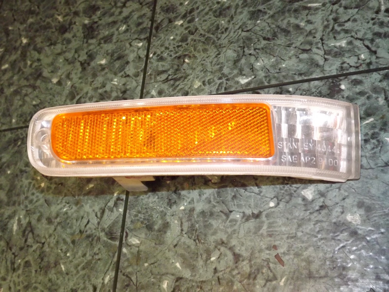92-96 OEM Honda Prelude BB4 front passenger signal corner marker light ...