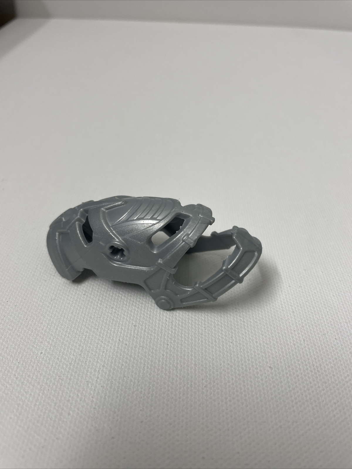 LEGO BIONICLE MASK Ignika 53584 Pearl Light Gray Vezon (8764) | eBay