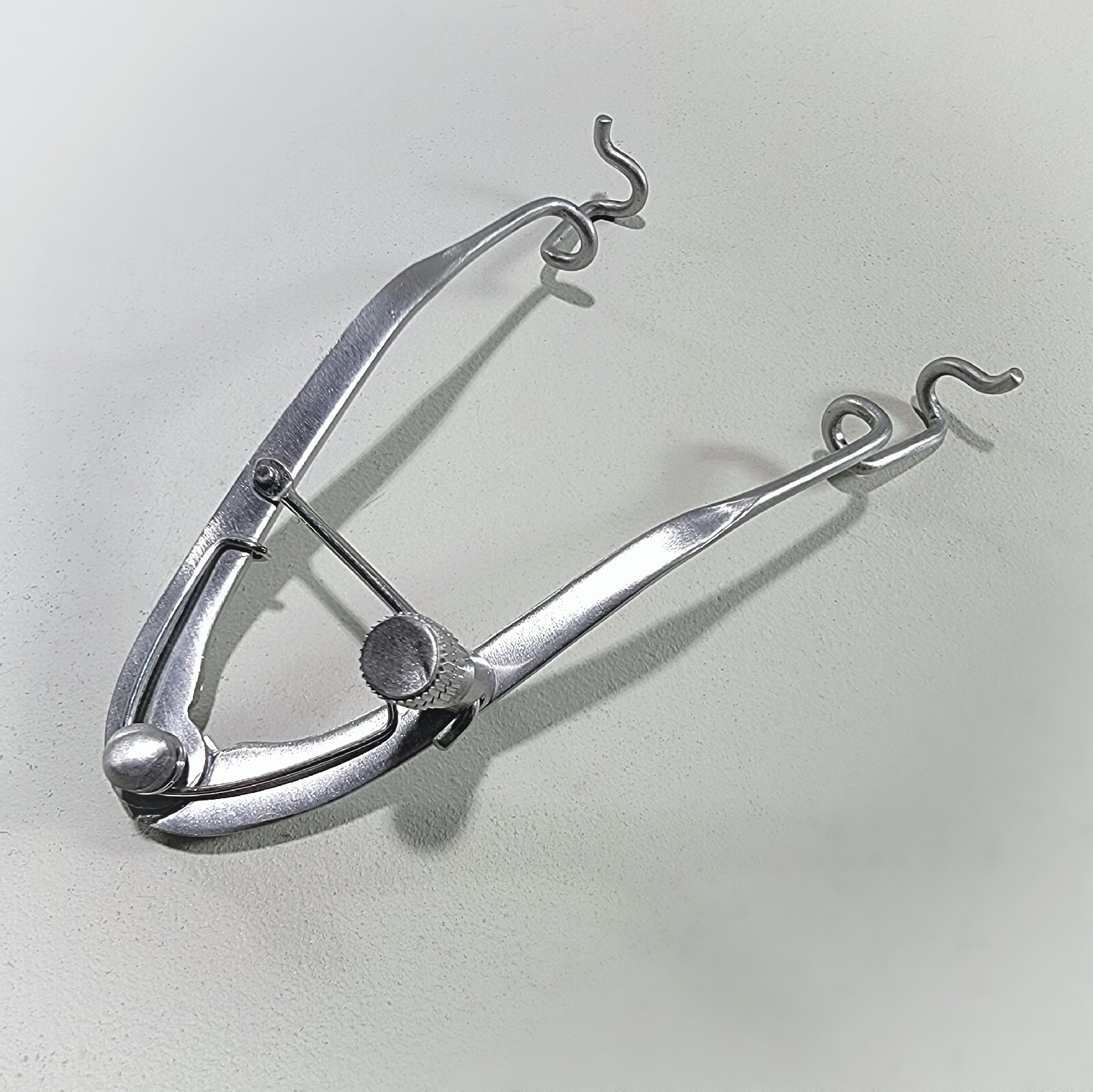 X2 Eye Speculum Set, Vintage Medical Style Eye Spreader Display ...