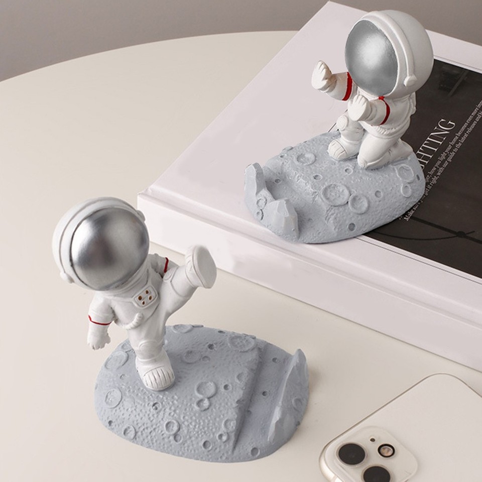 Resin Spaceman Phone Stand Cartoon Astronaut Holder for Home & Office ...