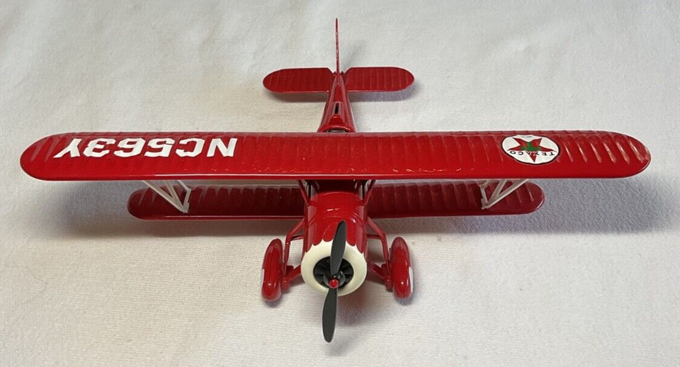 Ertl Wings of Texaco 1931 Stearman Biplane #'d 1115 Desktop Airplane ...