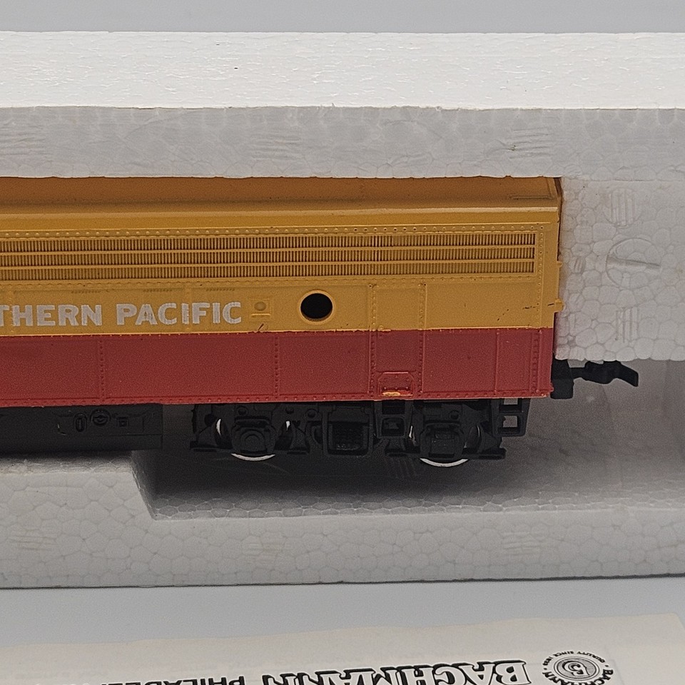 Bachmann HO 0503 emd f9 diesel Southern Pacific | eBay