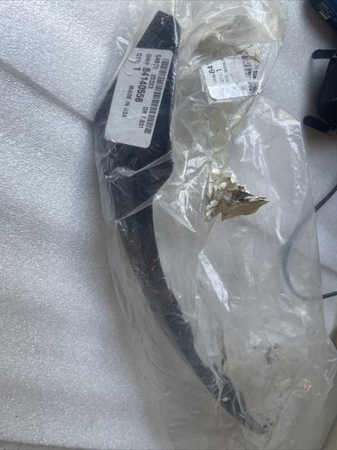 New Bumper Bracket Front Right Passenger Fits 2016-22 Chevrolet Camaro ...