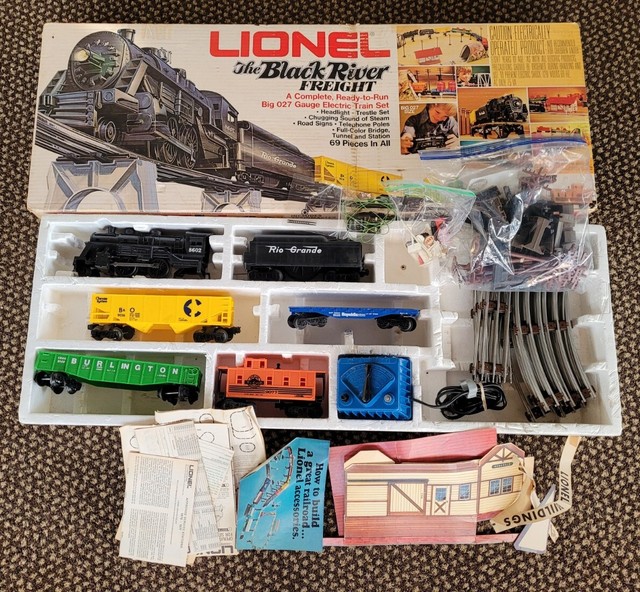 70s Vintage Lionel O27 Gauge Train Set The Black River Freight #6-1662 ...