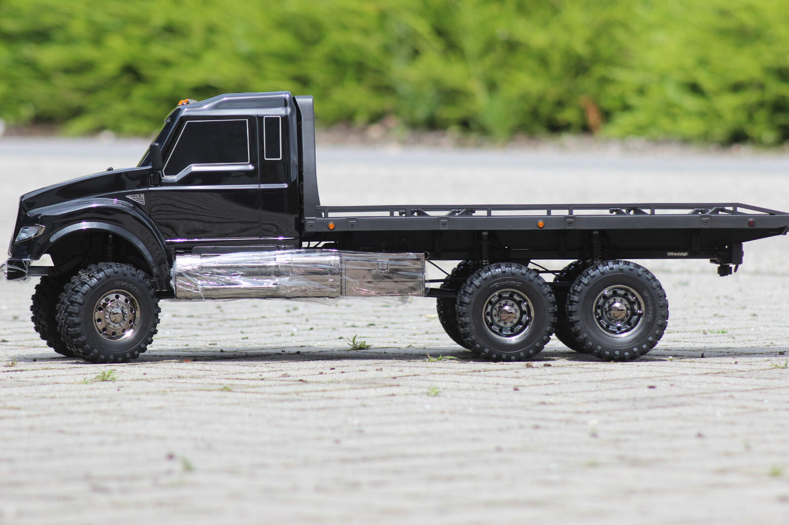 Traxxas 88086 TRX-6 Ultimate Truck 6x6 Auflieger Hauler Edition schwarz ...